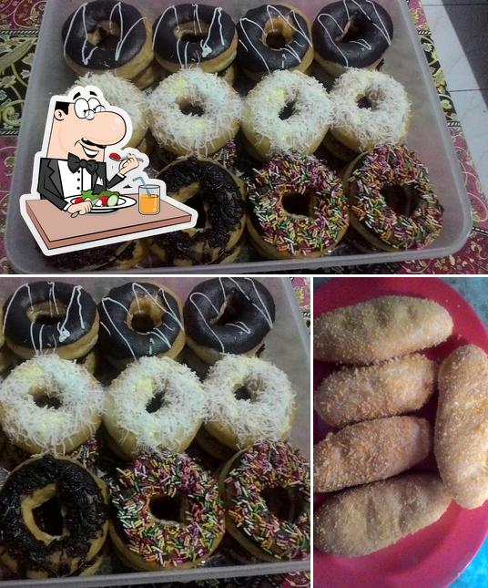 Donat dan Roti Crispy bu Endah, Slorok - Menú del restaurante, precios ...