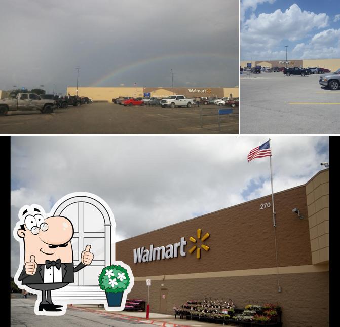 Walmart Supercenter in Kenedy - Restaurant reviews