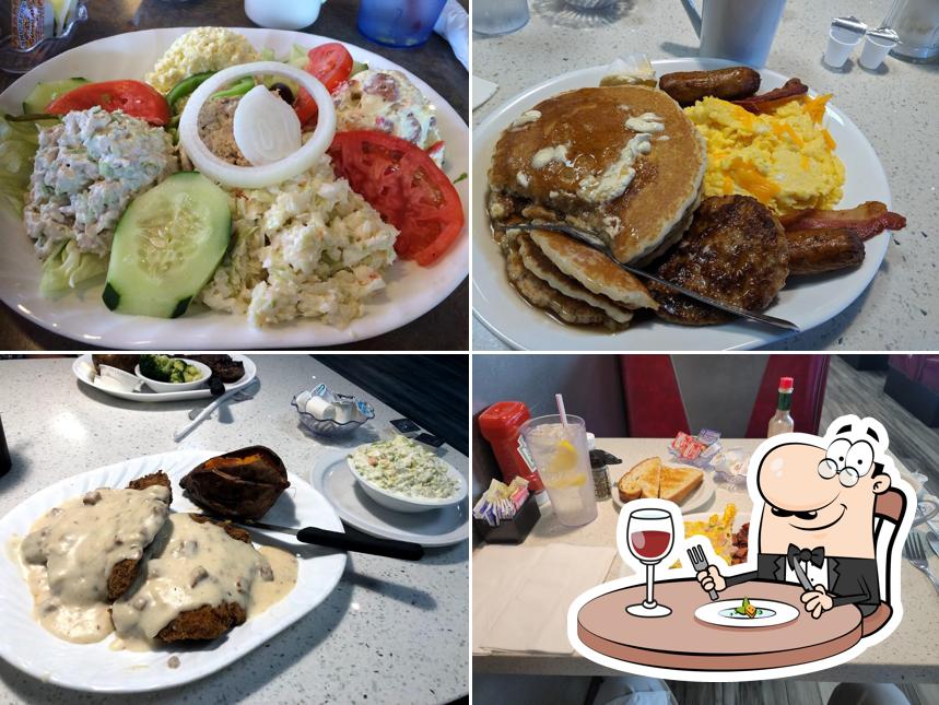 Lester's Diner, 4701 Coconut Creek Pkwy in Margate - Restaurant menu ...