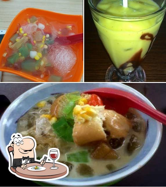 Es Kolding Mas Men cafe, Medan Estate - Restaurant reviews