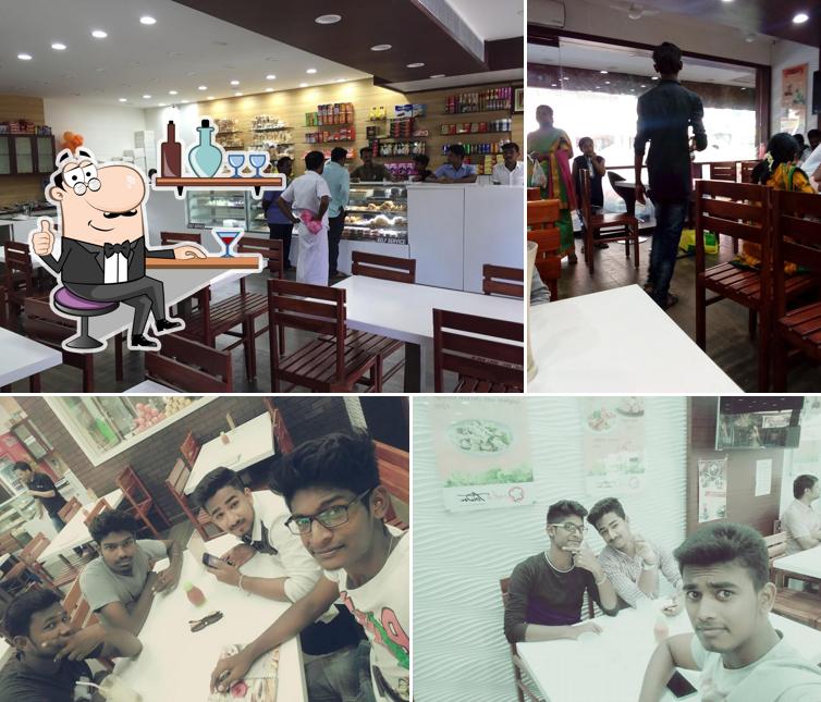 CAKE TOWN, Pattukkottai - Restaurant menu, prices and reviews