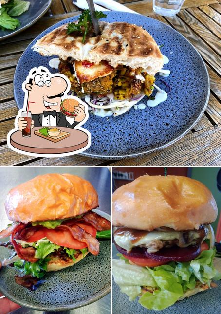 Family Tree Cafe, Landsborough - Restaurant menu, prices and reviews