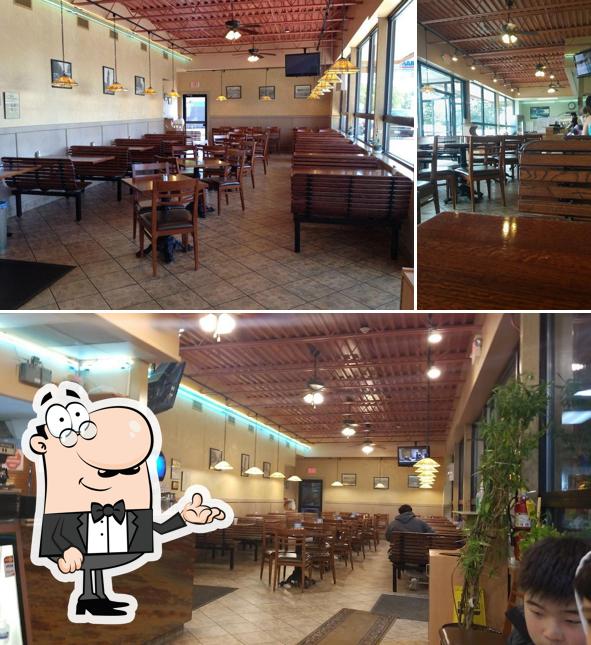 Johnny's Place, Des Plaines - Restaurant menu, prices and reviews