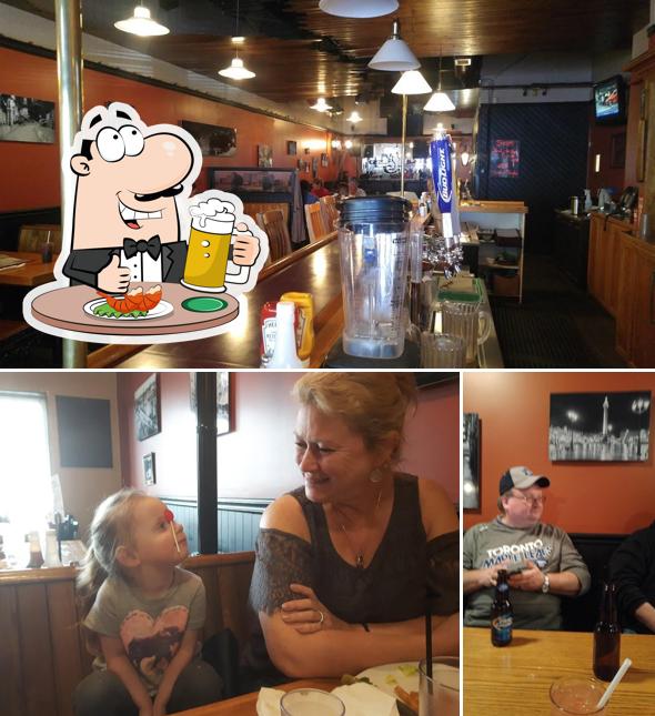 Streets Eatery & Pub, Petrolia - Restaurant menu, prices and reviews
