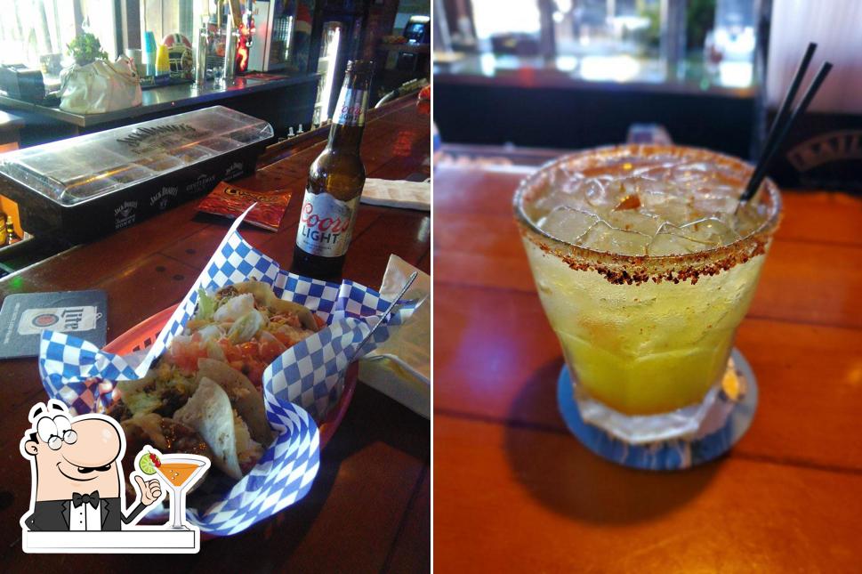 Barnacles Sports Bar in Mentone - Restaurant reviews