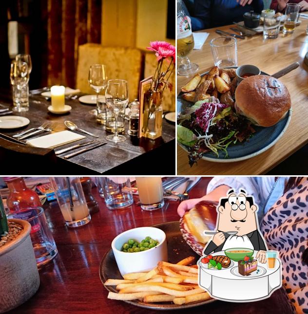 Pub y bar The Eight Bells, Saffron Walden - Opiniones del restaurante