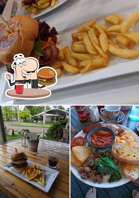 Trinity Beach Bar 'n' Grill, Trinity Beach - Restaurant menu, prices ...