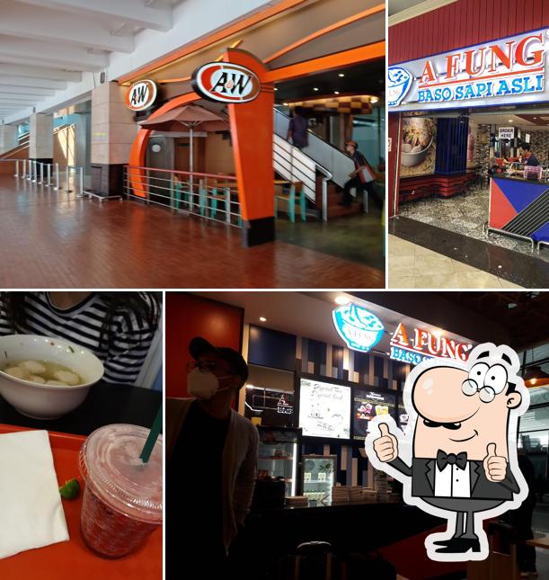 Bakso Afung restaurant, Tangerang, VMF2+3W2 - Restaurant reviews