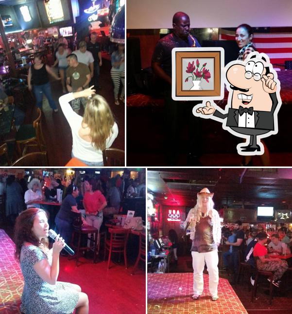 Little Hoolie's, 13135 SW 89th Pl in Miami - Restaurant menu and reviews