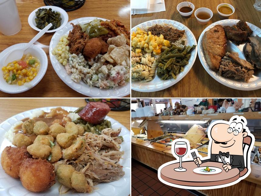 Little Pigs Barbecue, Columbia - Restaurant menu, prices and reviews