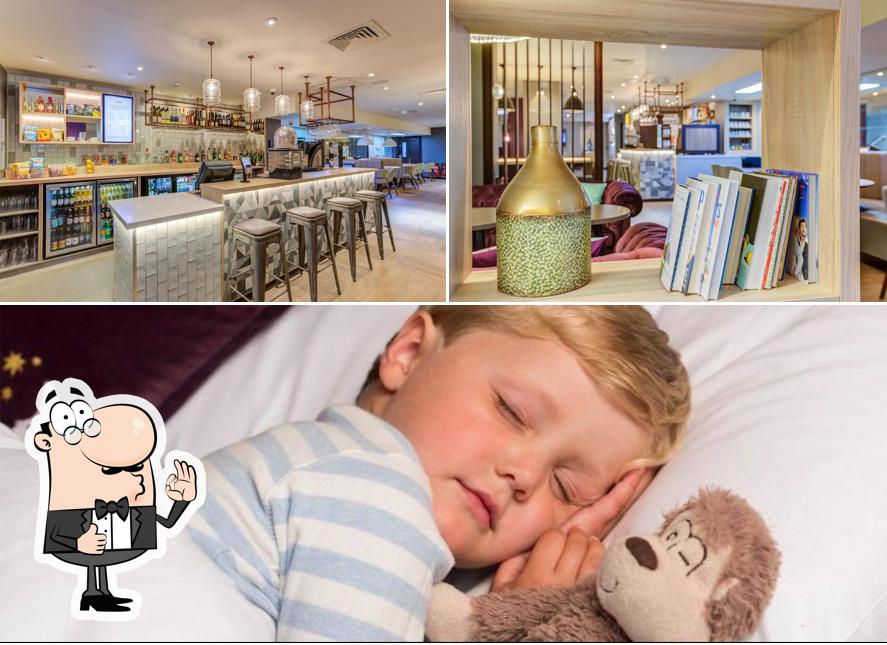 Premier Inn London Angel Islington hotel in London - Restaurant reviews
