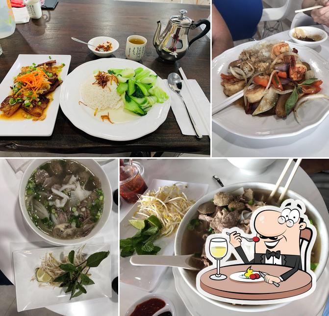 Pho Bat Trang in St. Catharines - Restaurant menu and reviews