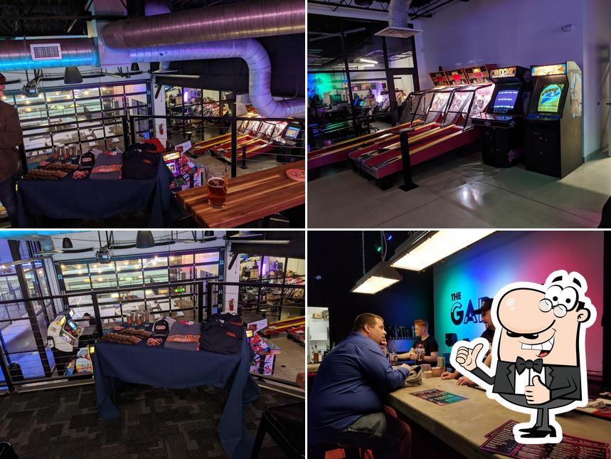The Garage Arcade Bar in South Bend - Restaurant menu and reviews