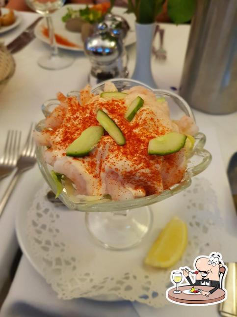 Blue Check Restaurant, 144-146 High St in Bushey - Restaurant menu and ...