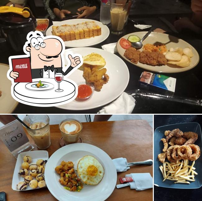 Moment Coffee & Space restaurant, Semarang - Restaurant reviews