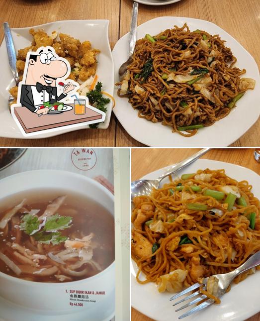 Ta Wan - Resinda Park Mall restaurant, Karawang, Resinda Park Mall Lt ...