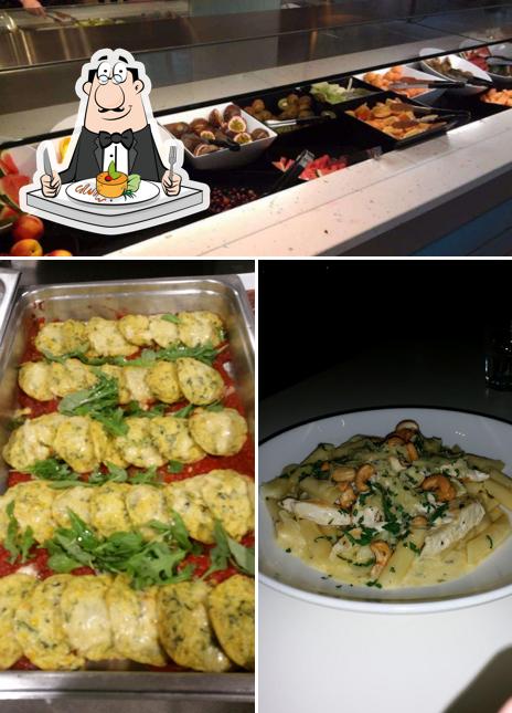 Shoreline Restaurant in Main Beach - Restaurant reviews