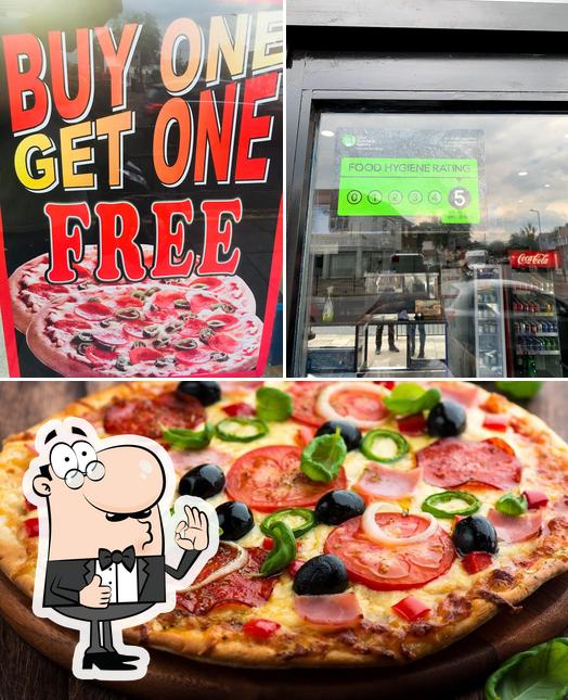 Golden Pizza, 401 Neasden Ln N in London - Restaurant menu and reviews