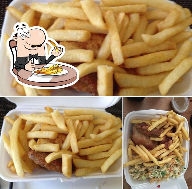 Super Rooster Union Square in Brunswick West - Restaurant menu and reviews