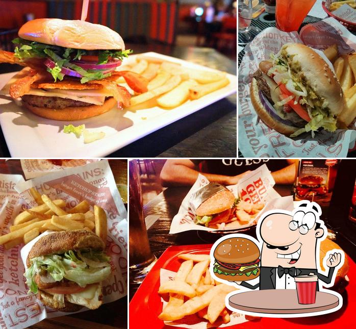 Red Robin Gourmet Burgers and Brews, 7597 170th Ave NE in Redmond ...