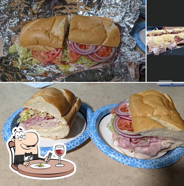 Blue Heron Deli, Chase City - Restaurant menu, prices and reviews