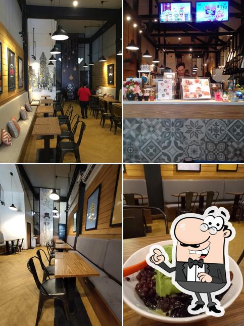 Calais Artisan Bubble Tea and Coffee cafe, Banjarmasin - Restaurant reviews
