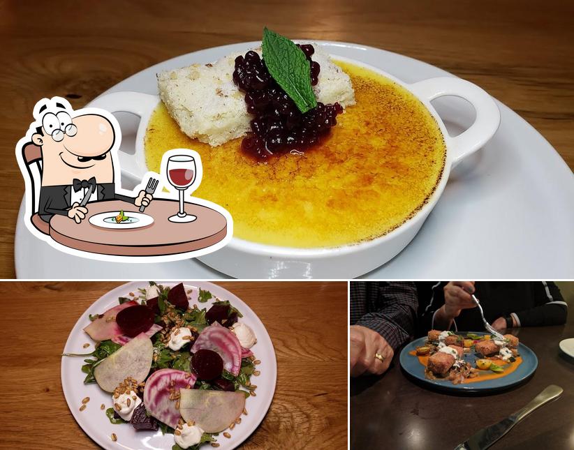 Slackers Restaurant & Bar in Appleton - Restaurant menu and reviews