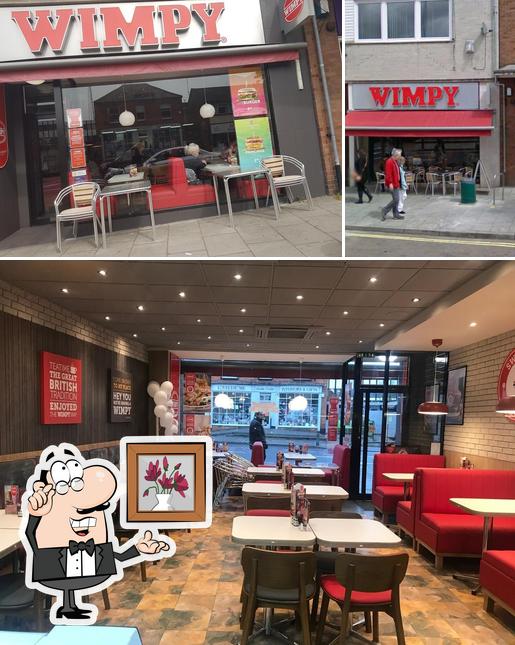 Wimpy, 17 Eastwood Rd in Rayleigh - Restaurant menu and reviews