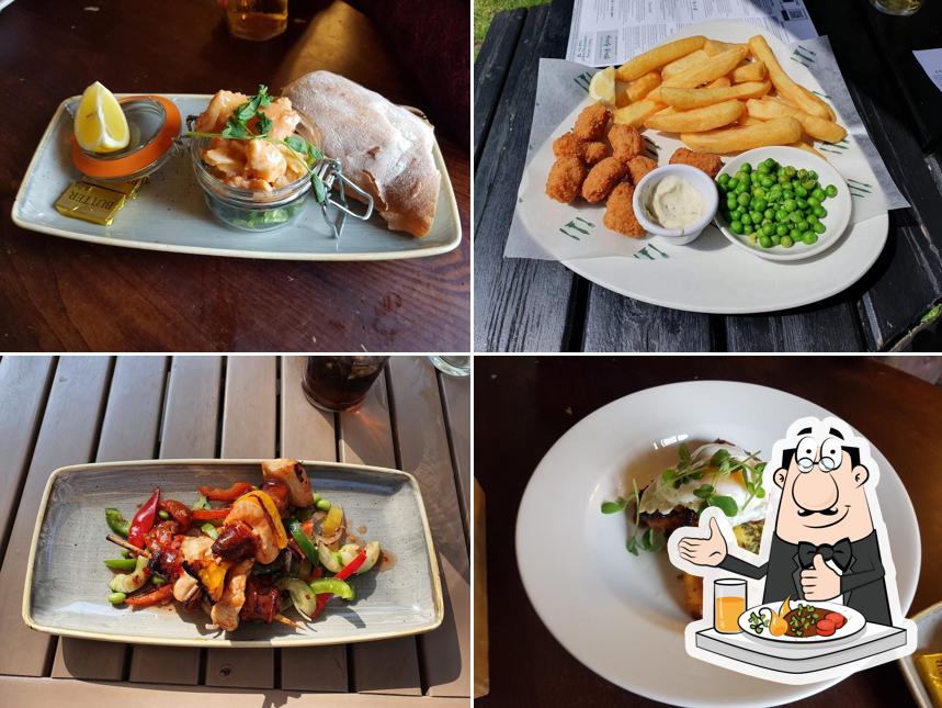 Top 4 restaurants with chicken fillet in Banstead, november 2025 ...