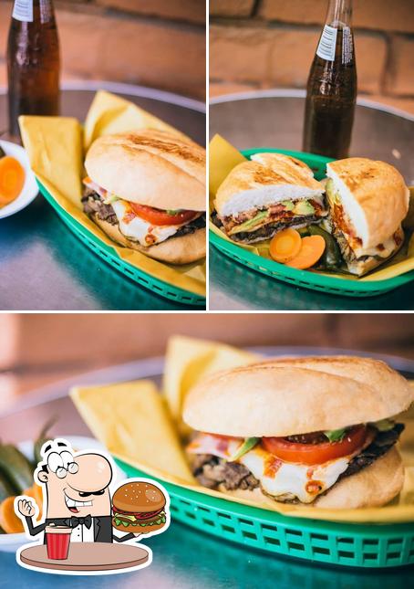 Burro Percherón, Tijuana, Palmas 15944 - Restaurant reviews
