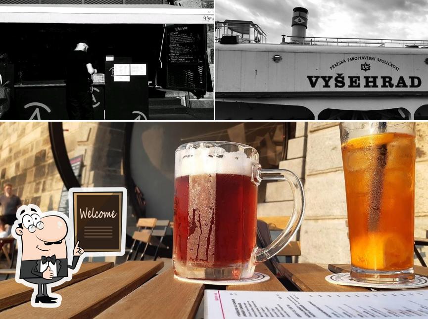 (A)void cafe, Prague - Restaurant menu, prices and reviews