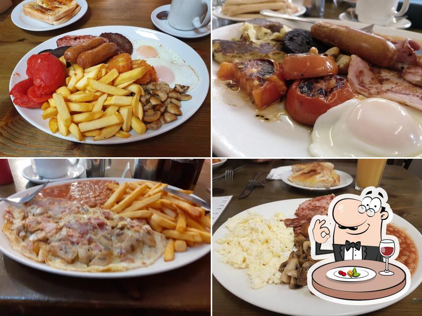Caterham Cafe & Bistro, Caterham - Restaurant menu, prices and reviews