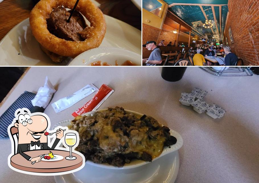 Hunt Club of Hillsdale, Hillsdale - Restaurant menu, prices and reviews