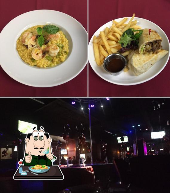The Mile High Club, Humble - Restaurant menu, prices and reviews