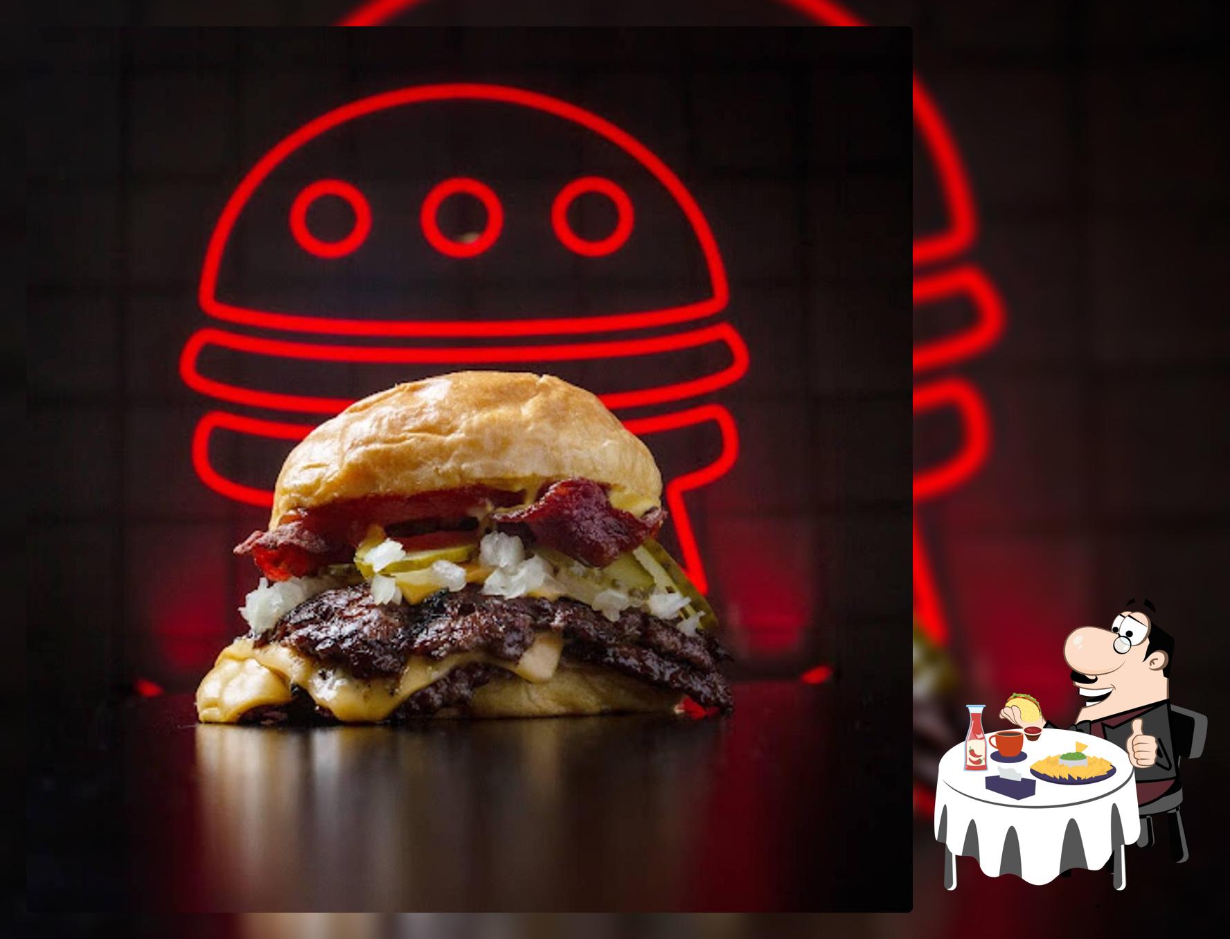 Distrito Burger, C. de Ibiza, 16 in Madrid - Restaurant reviews