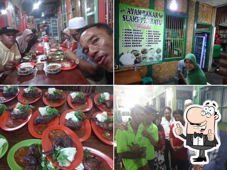 Restaurante Ayam Slamet Rahayu, Depok - Opiniones del restaurante
