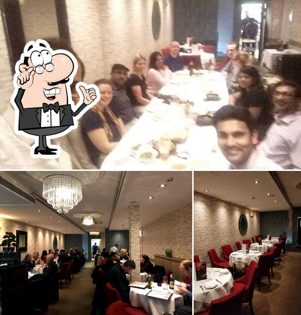 The Red Fort, Woking - Restaurant menu, prices and reviews