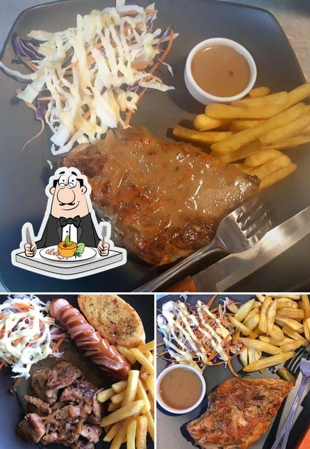 The SisBro restaurant, Pa Tong - Restaurant reviews