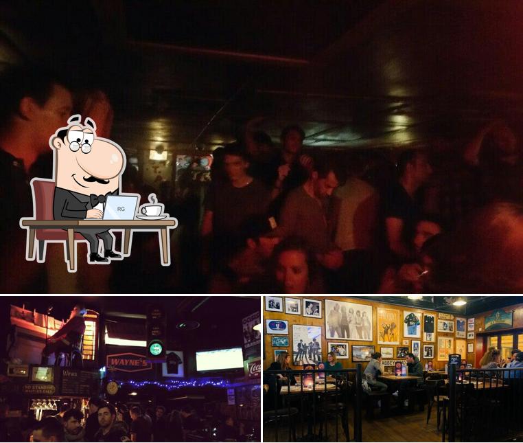 Wayne's Bar, Nice - Restaurant menu, prices and reviews
