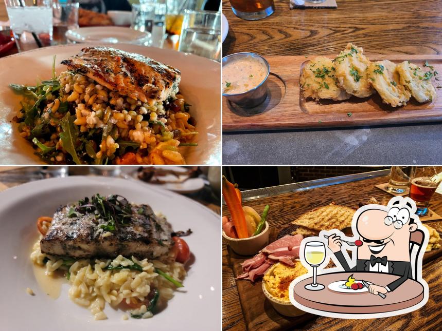 Whiskey Cake Kitchen & Bar, 23139 Grand Cir Blvd in Katy - Restaurant ...