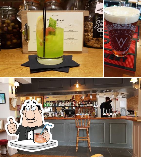 Pub y bar The Lyndhurst, Reading - Carta del restaurante y opiniones