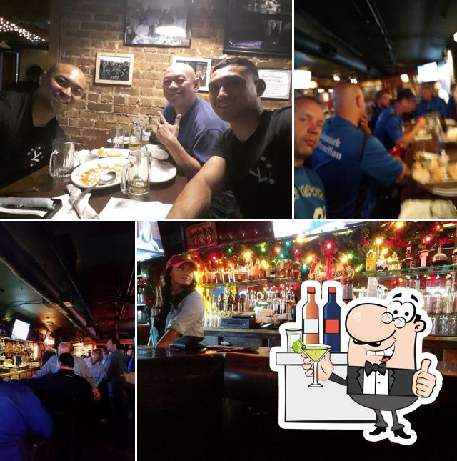 Village Pub North Riverside in North Riverside - Restaurant reviews