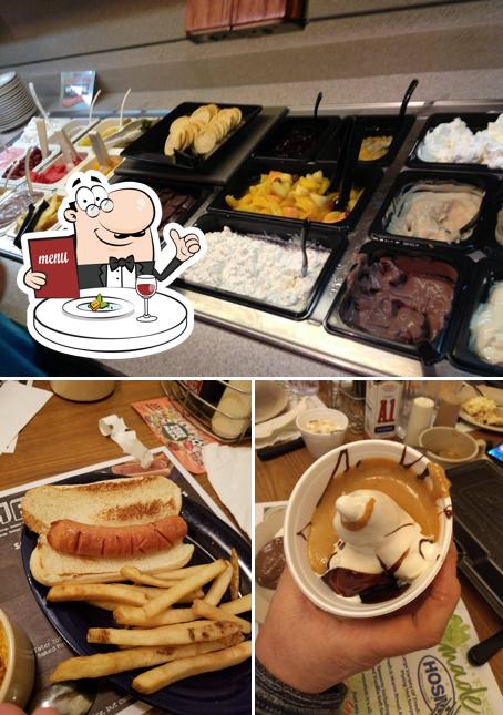 Hoss's Steak & Sea House, Seneca - Restaurant menu, prices and reviews