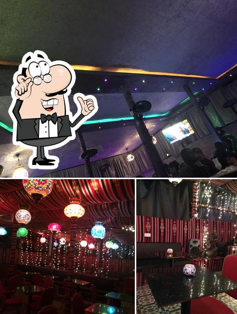Cozy lounge, 2 Uxbridge Road in London