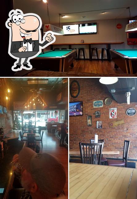 Roosters Wing Shack in Three Rivers - Restaurant reviews