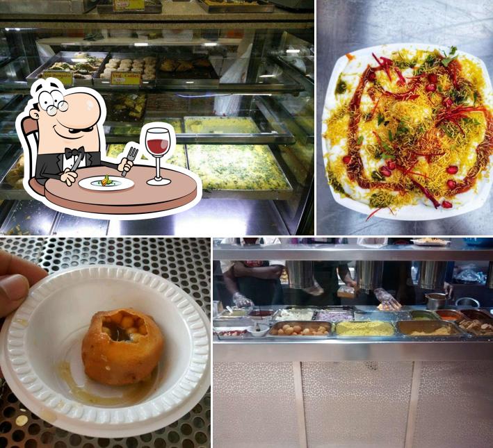 Prashant sandwich corner, Thane, 6X5F+535 - Restaurant reviews