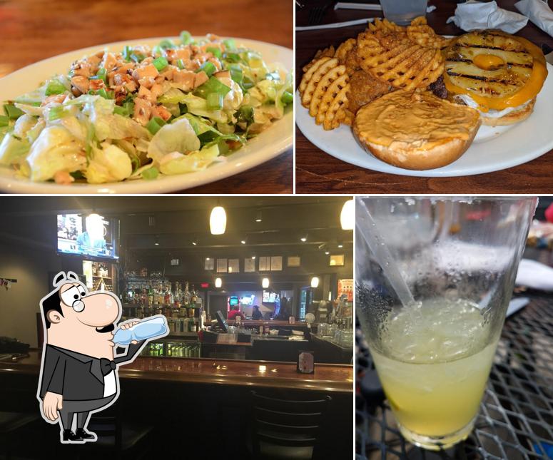 Menu of Mashie's Pub & Eatery, Pekin - reviews and ratings