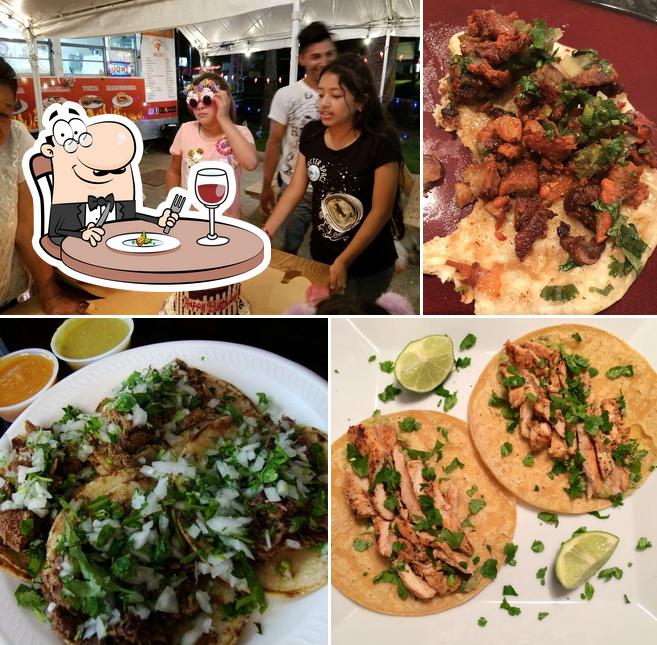El Picosito, 4444 Hwy6 N in Houston - Restaurant menu and reviews