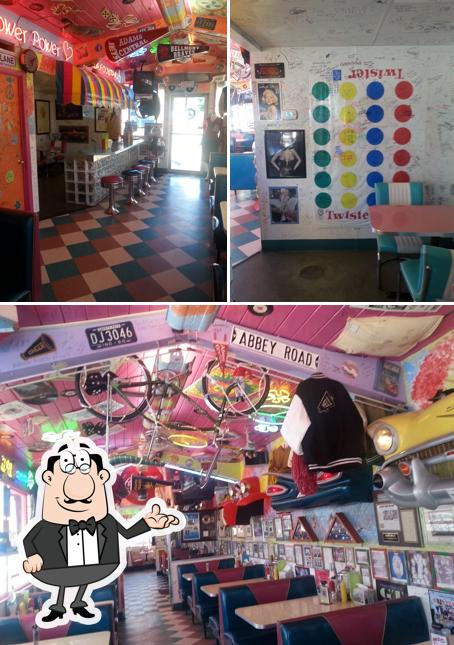Arnold's Drive-In in Decatur - Restaurant menu and reviews