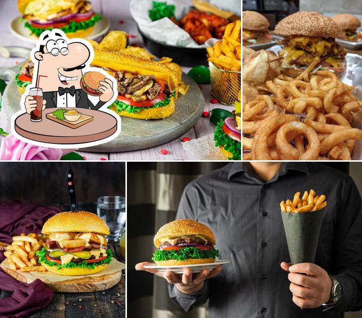 B12 Burger Acadie in Montréal - Restaurant menu and reviews